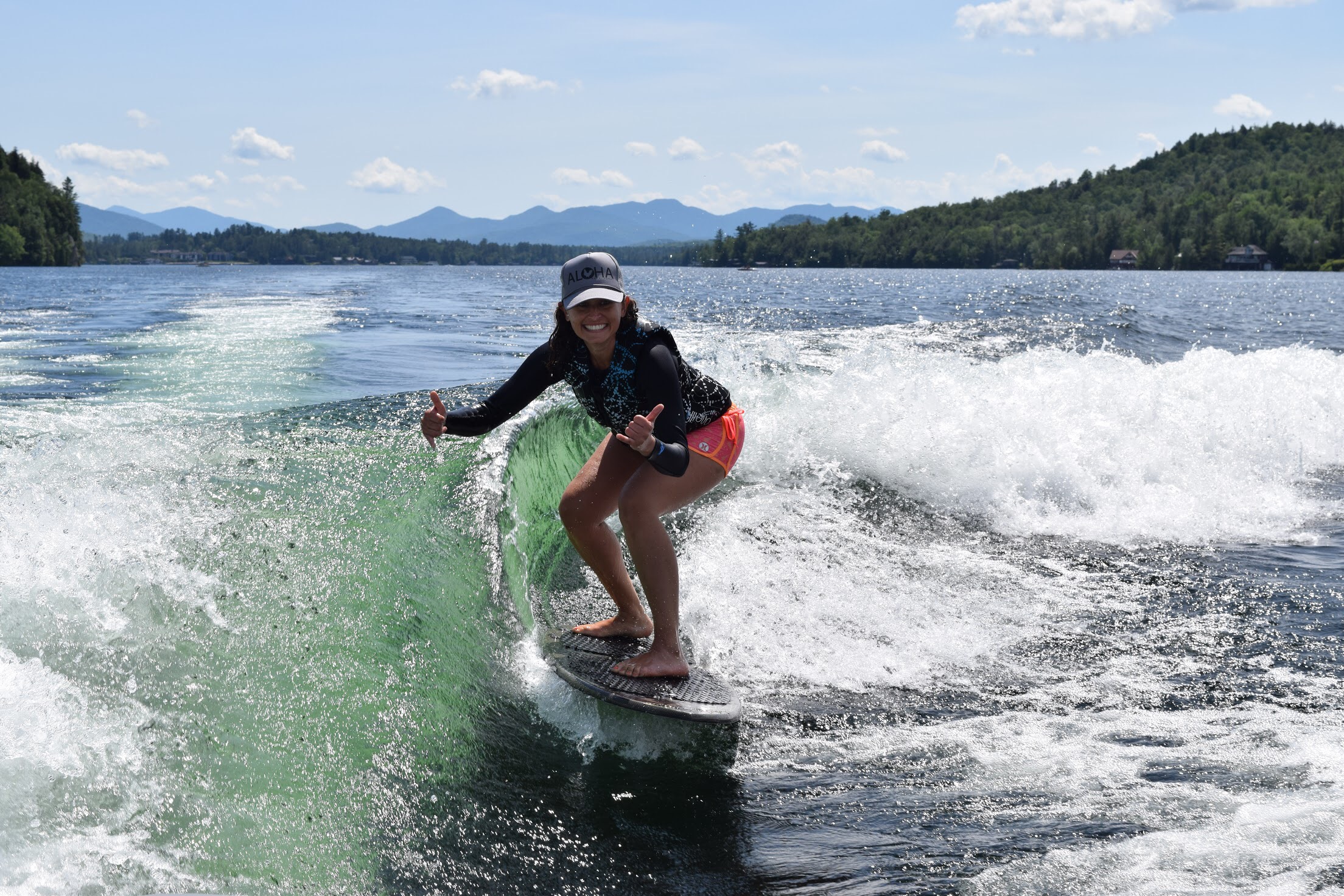 Wakesurfing